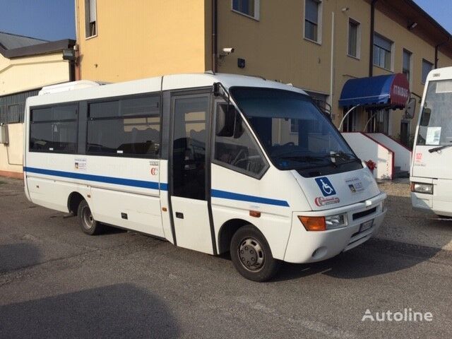 IVECO 50 C 15 CACCIAMALI putnički minibus