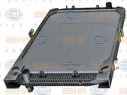 IVECO 93192910.99488785.99488785.92901792.42532035.92901655.503422583. IVECO radijator za hlađenje motora za IVECO EUROSTAR,EUROTECH kamiona