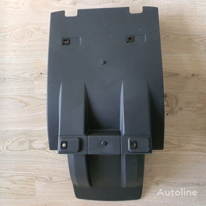 Volvo SPATBORD VOORWIEL 82637711 2637711 84007497 blatobran za Volvo FH4 tegljača