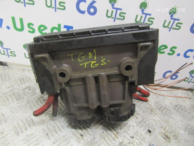 MAN 81.52106.6042/K020024N00 EBS modulator za MAN TGS/TGX kamiona