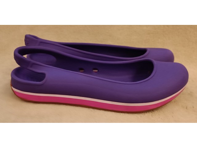 Crocs, vel 36-37 (W6)