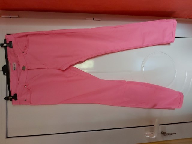 Roze pantalone