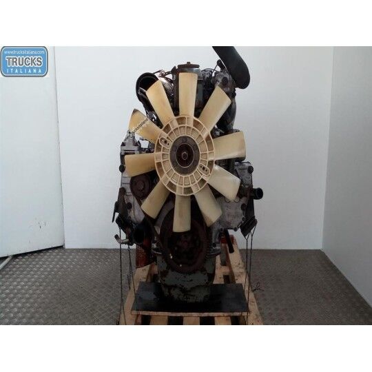 8210.02 motor za Fiat 690 kamiona