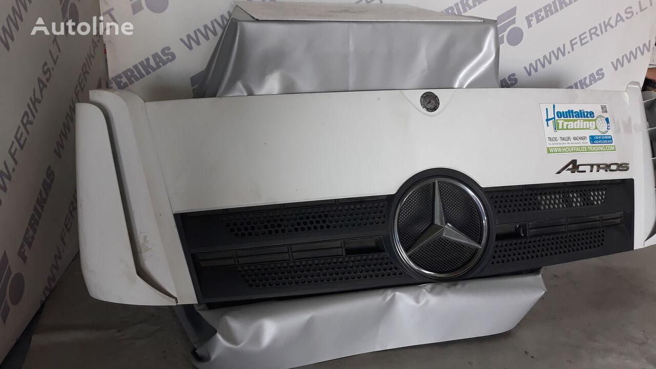 Mercedes-Benz MP4 complete front engine cover hood hauba za Mercedes-Benz Actros tegljača