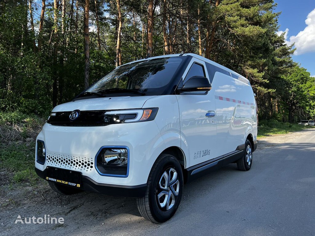 Novi BAIC EV5 minibus furgon