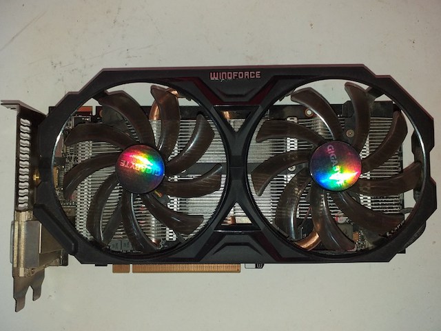 Gigabyte Radeon R9 270