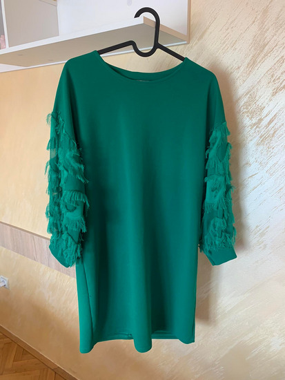 Zelena haljina sa dugim rukavima