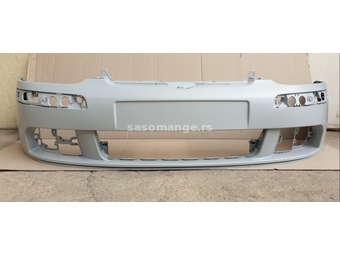 Prednji branik VW Golf 5 2004-2008