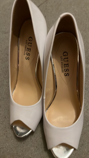 Guess cipele 37