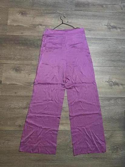 ZARA Roze letnje pantalone na šlic