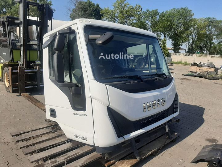 IVECO 4X4 Nieuw Handmatig 000135 kabina za IVECO EUROCARGO 150-280 EURO 5-6 tegljača