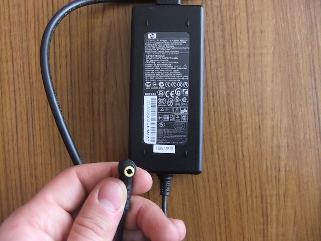 HP Compaq adapter 18.5 4.9A 90W za laptop + GARANCIJA!