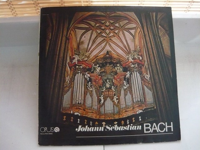 Johan Sebastian Bach - Johan Sebastian Bach