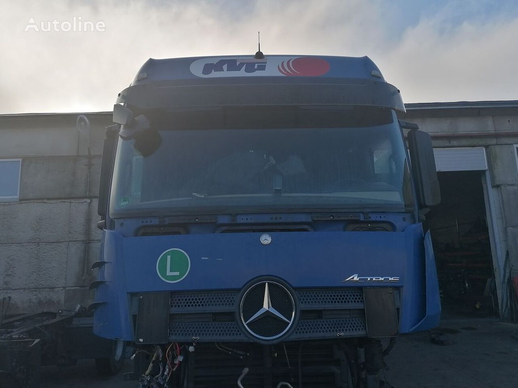 Kabina za Mercedes-Benz Actros MP4 tegljača