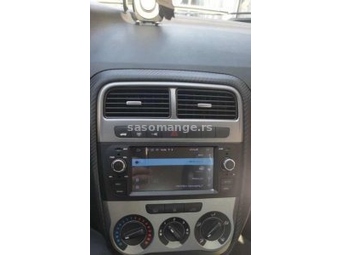Fiat 500L Android Multimedija Navigacija Radio GPS