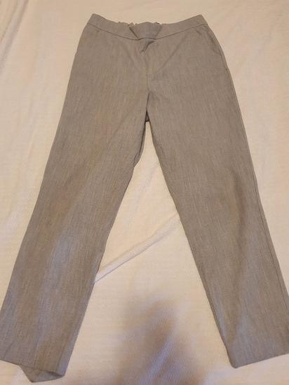 Zara pantalone M