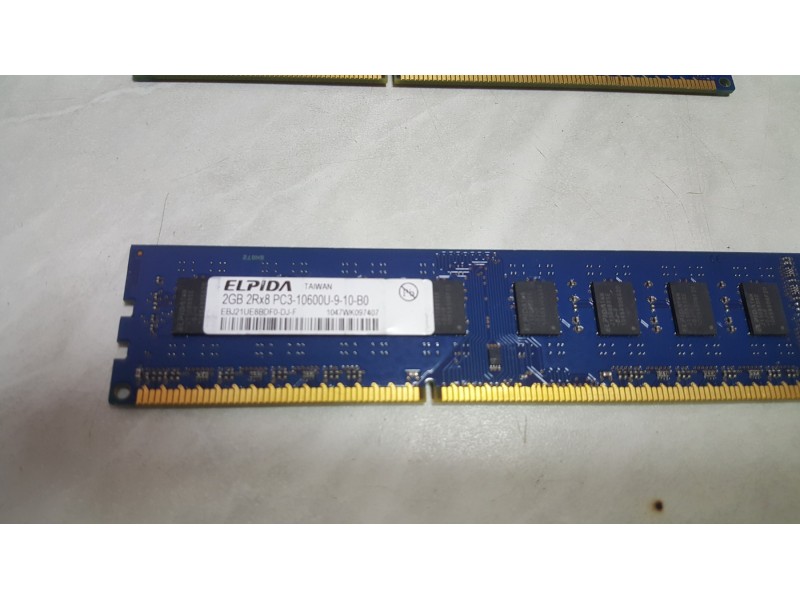 2gb ddr3 ram memorija ispravna 1333mhz elpida