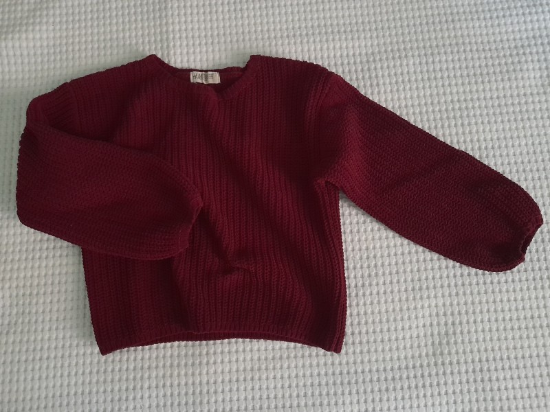 H&M BORDO DŽEMPER (122/128)