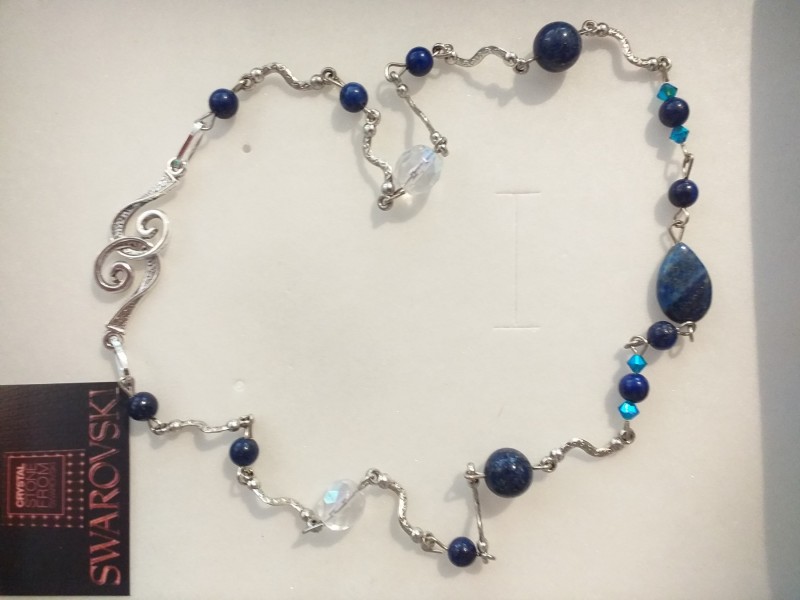 Lapis lazuli-ogrlica
