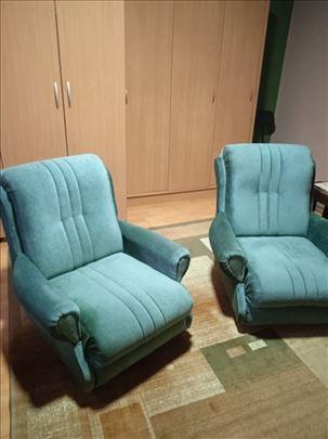 Dve potpuno reparirane fotelje