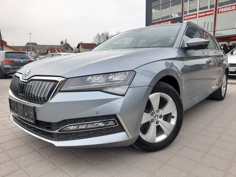 Škoda Superb 1.4 TSi iV