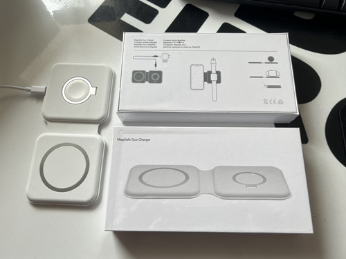 Apple MAGSAFE DUO