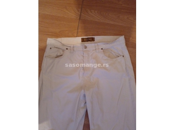 Pantalone Kalvin Klein br.36