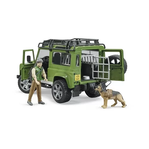 Land Rover sa šumarom i psom
Land Rover sa šumarom i psom