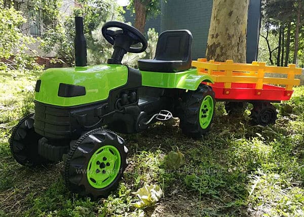 Traktor na pedale Biberoglu sa prikolicom – zeleni, model 958