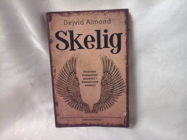 Skeling Dejvid Almond