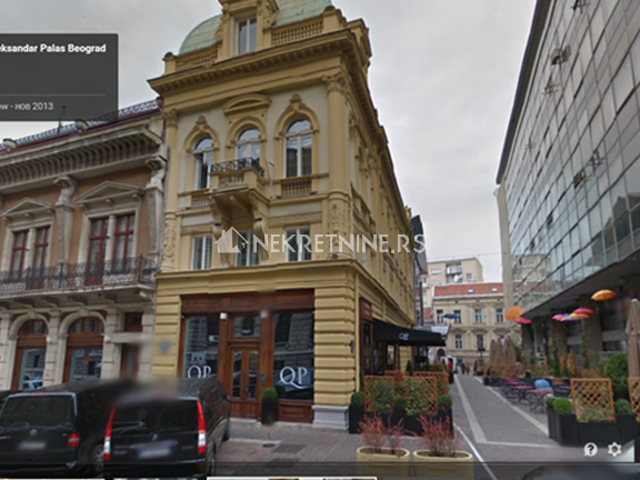 Tri apartmana ( ceo sprat) u Kralja Petra , Beograd