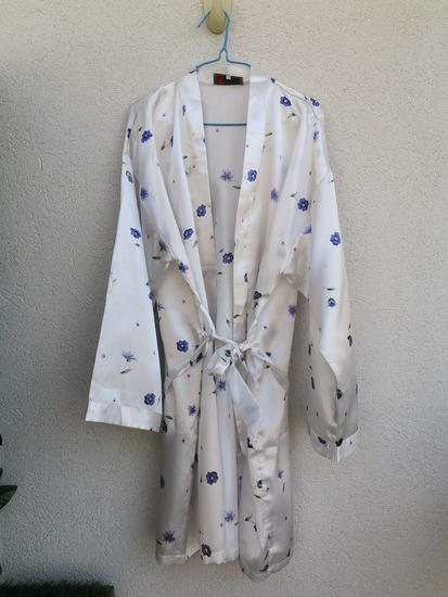Cvetni kimono satenski