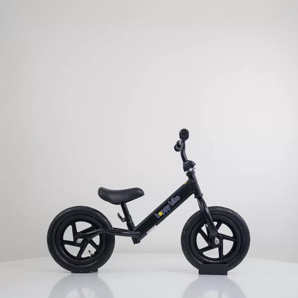 Balance bike Air 760 crni
Balance bike Air 760 crni