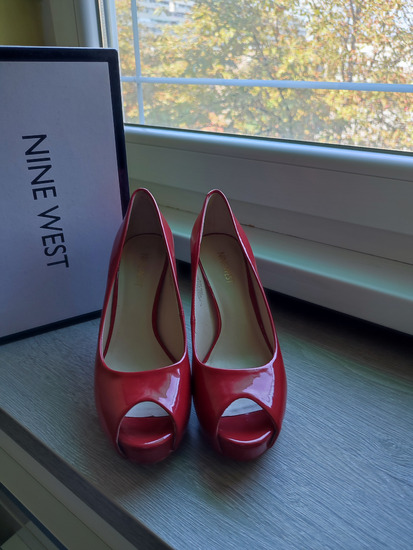 Nine west sandale / snizeno