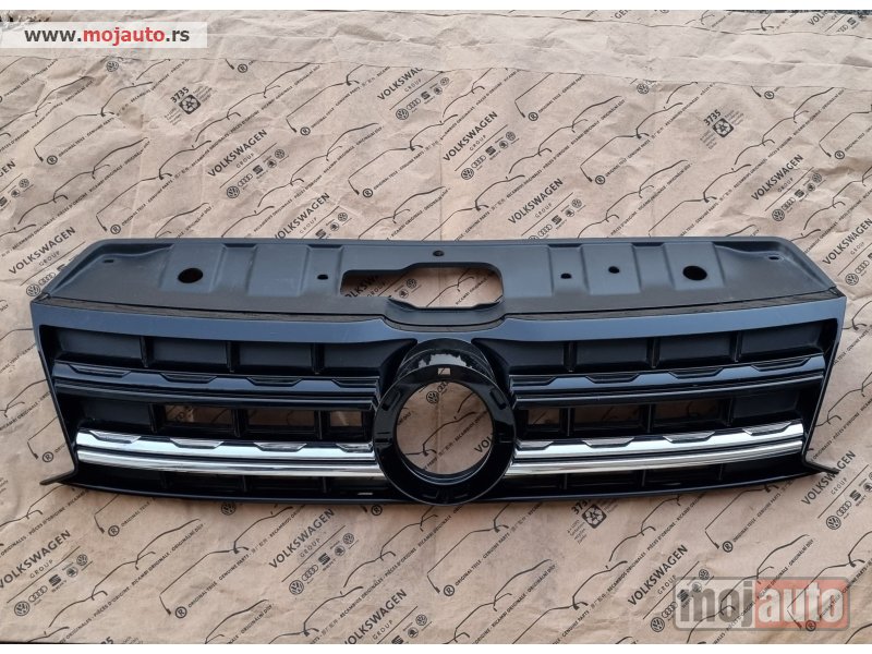 Vw Amarok / 2010-2020 / Maska / NOVO / ORIGINAL