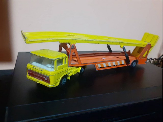 KAMION K-11 DAF CAR TRANSPORTER MATCHBOX