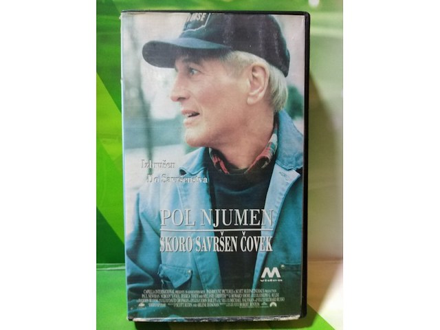 Skoro savršen Čovek - Paul Newman / VHS /