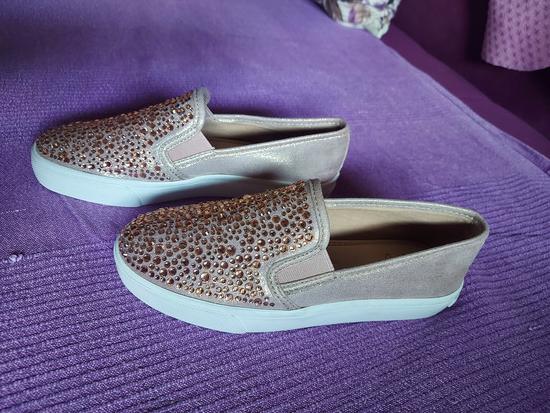 Nove espadrile * inc