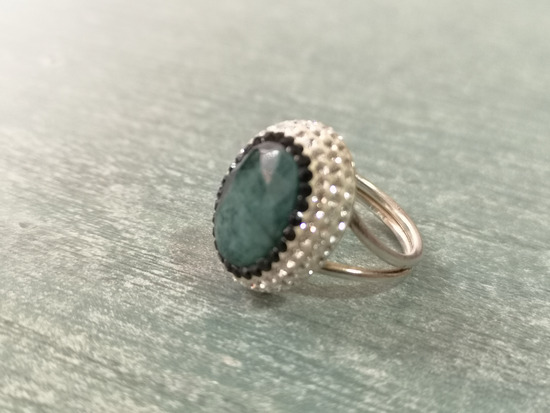 Smaragd unikatni srebro 925 prsten