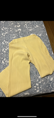 Zara pantalone NOVO