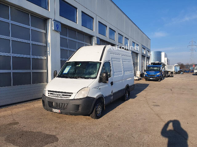 IVECO Daily 35S14G V minibus furgon