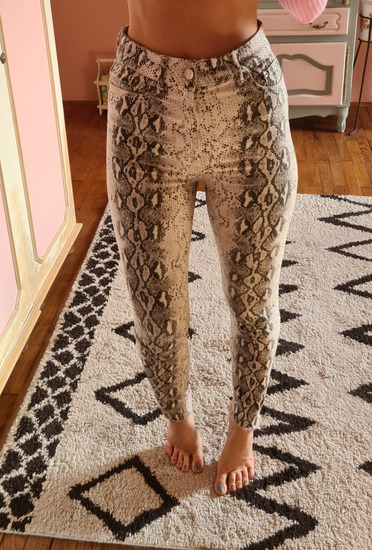 Zara pantalone