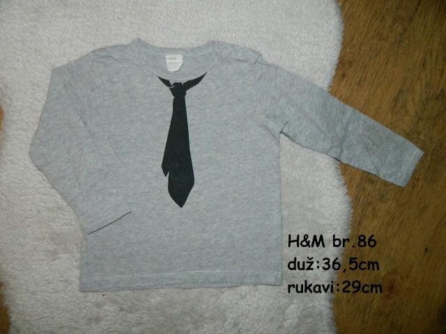 H&;M majica br.86