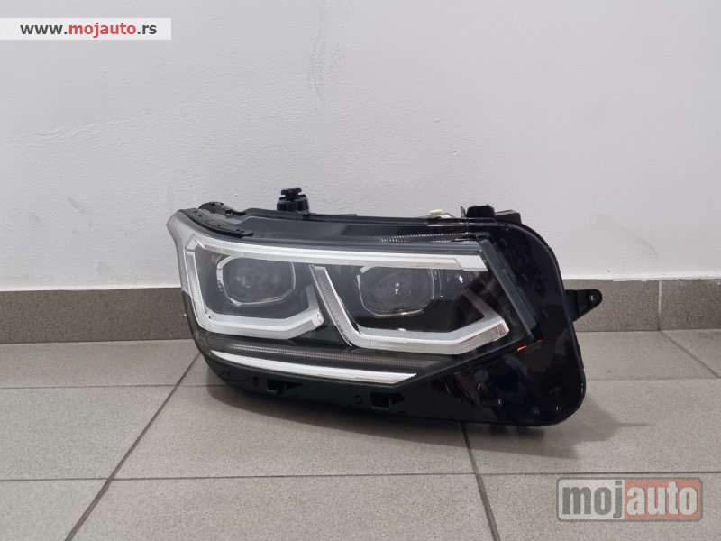 Vw Tiguan / 5NA / 2019-2022 / Desni far / IQ Light / ORIGINAL / NOVO