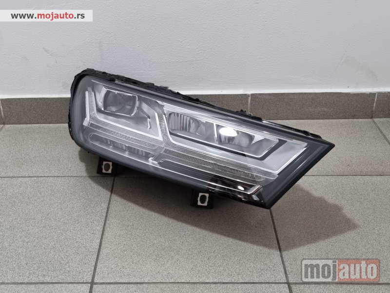 Audi Q7 / 4M / 2015-2019 / Desni far / Full LED / ORIGINAL / NOVO