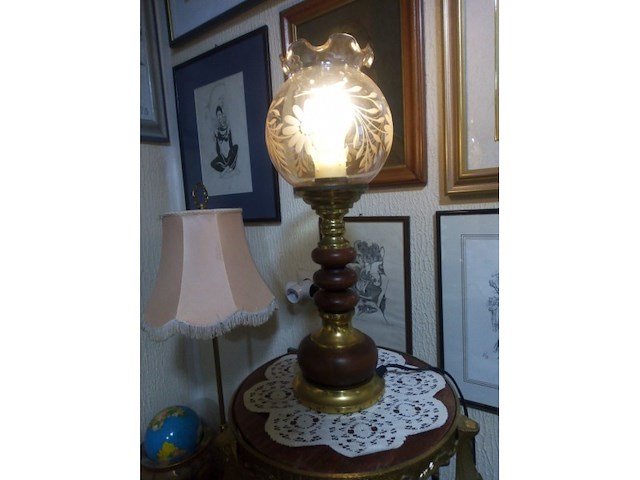Stara stona lampa 8