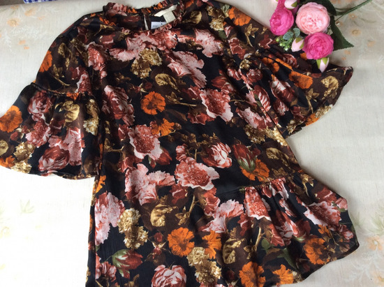 H&m nova cvetna jesenja bluza