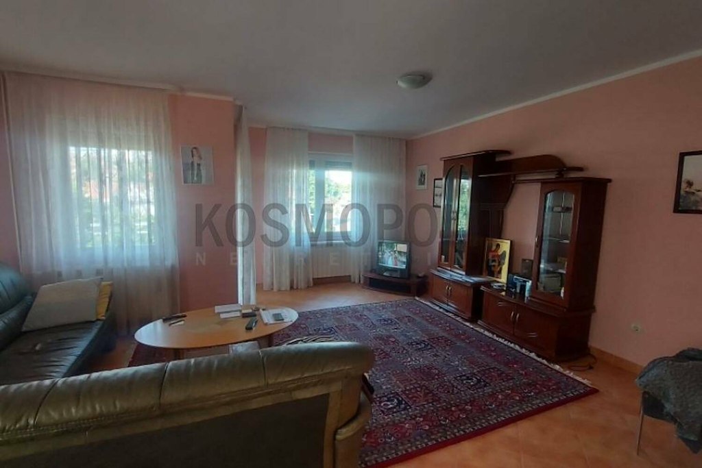 Zvezdara, Mirijevo, Šejkina, Kuća, 400m2, 350000 EUR