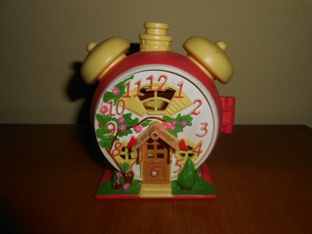 Teeny Little Families - Alarm Clock/Beauty Salon