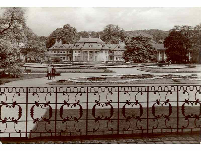 DRESDEN i park Pillniz iz 1973. godine